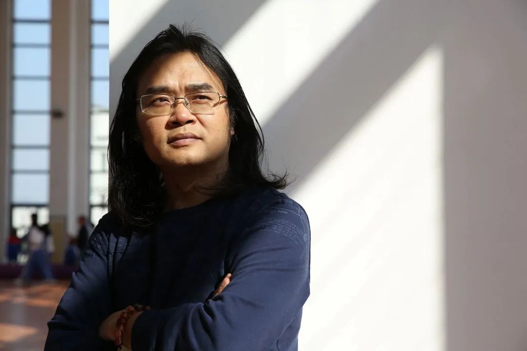 YUAN REN :: Kortárs Kínai Írók